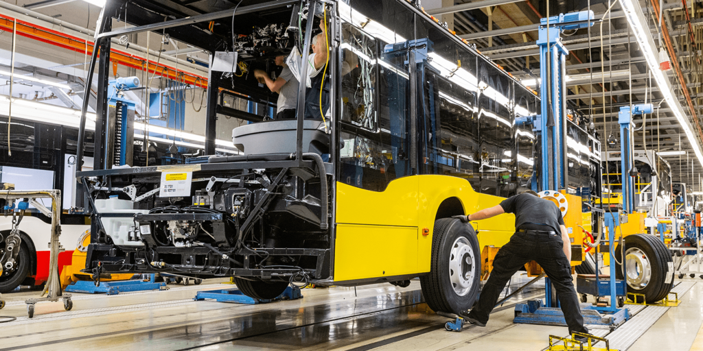 Daimler Buses va produire des bus électriques en France - Electromobiliste
